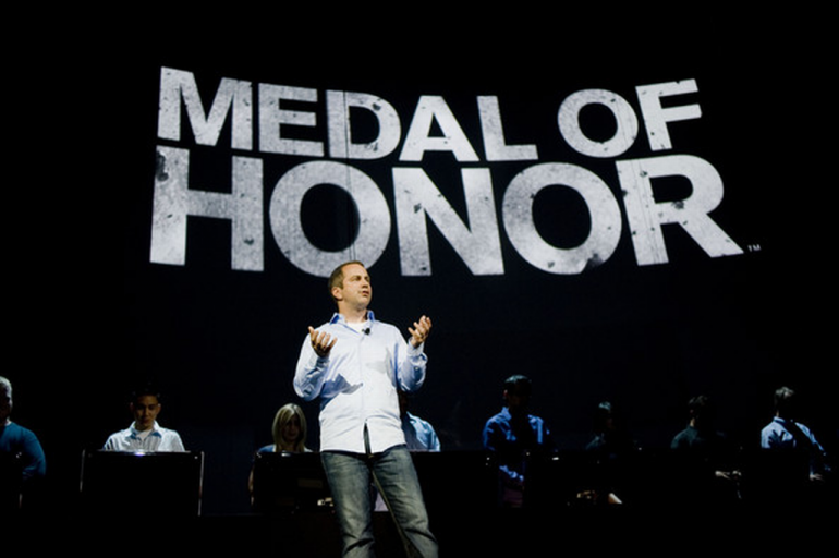 Sean Decker Joins CCP – Warp Drive Active